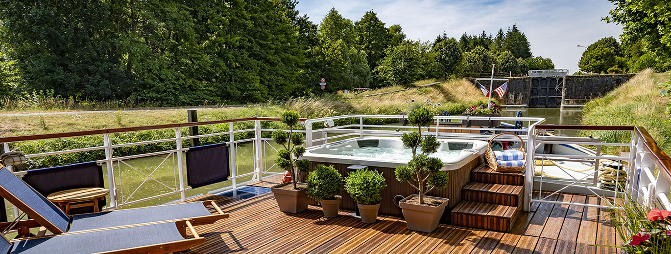 Barge Renaissance Upper Loire - Barge Lady Cruises