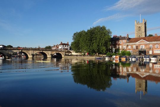 England - Barge Lady